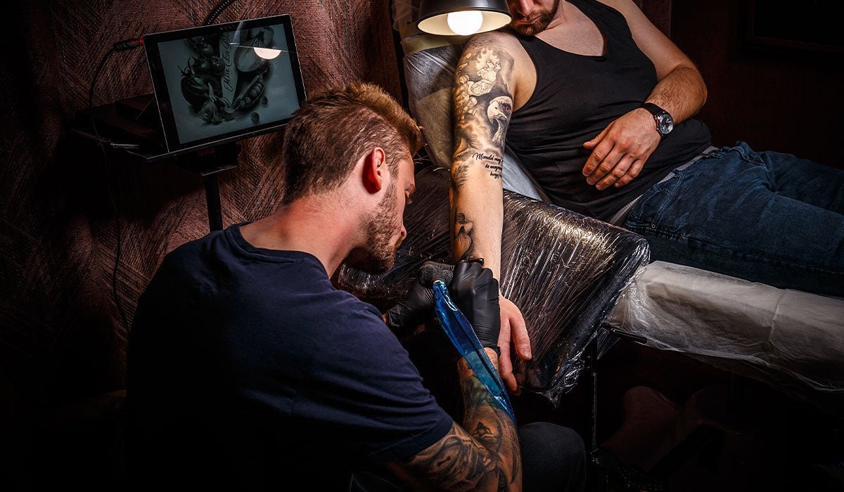 Top 10 Tips for Aspiring Tattoo Artists: Your Path to Tattooing Succes ...