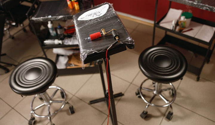 Secrets to Perfect Tattoo Lining: How to Set Up Your Tattoo Gun ...